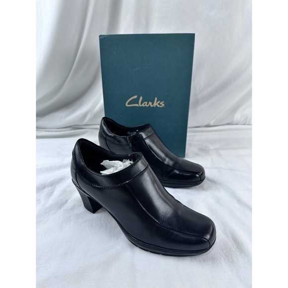Clarks | Shoes | Womens Clarks Black Leather Artisan Side Zip Ankle ...